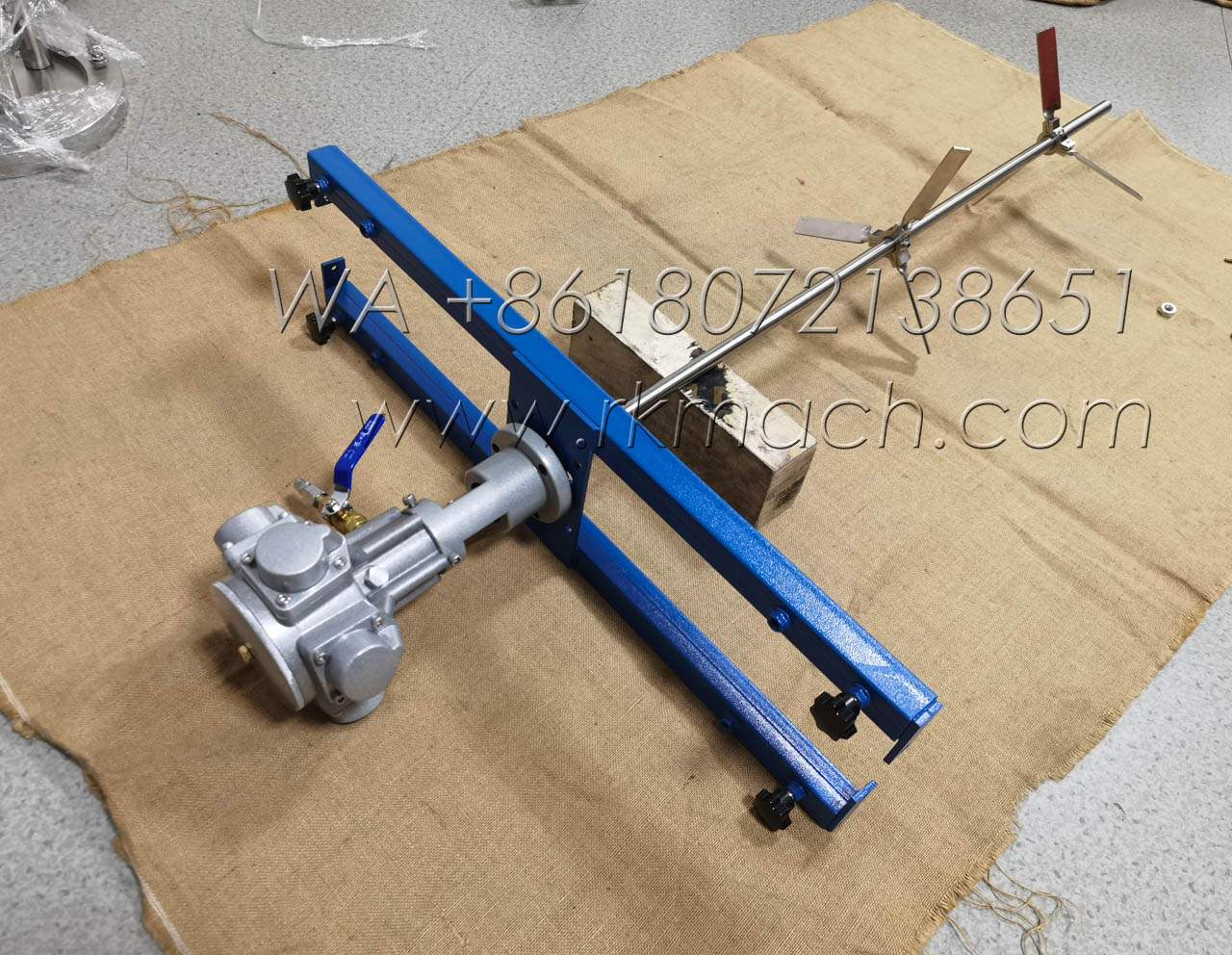 air driven IBC mixer with folding blade